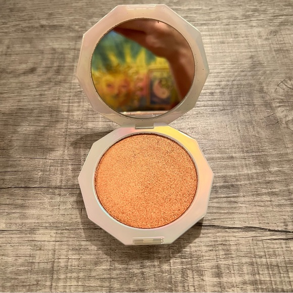 Lunar Beauty | Makeup | Lunar Beauty Moon Prism Powder Highlighter ...